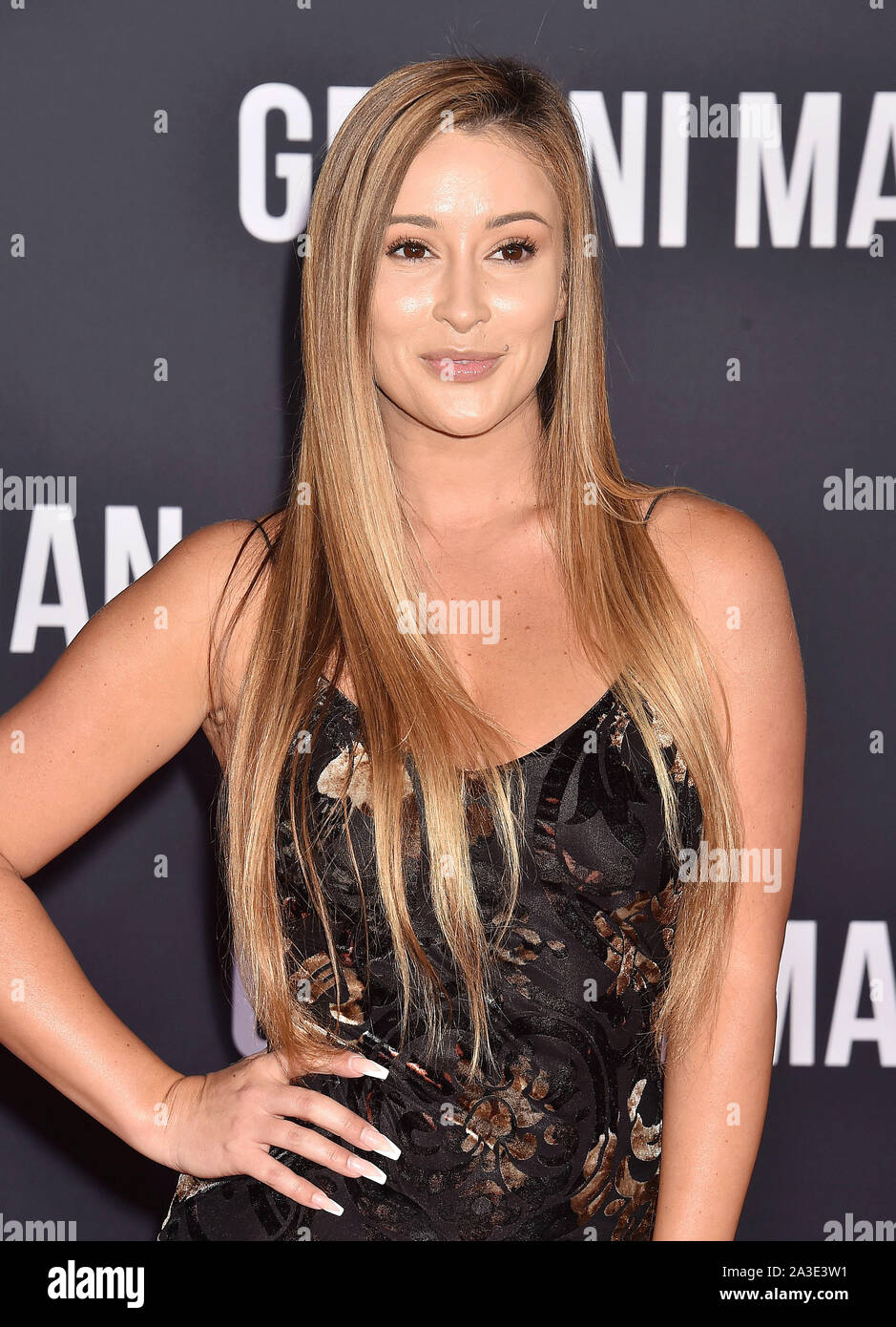 HOLLYWOOD, CA - OCTOBER 06: Nicole Olivera attends Paramount Pictures ...