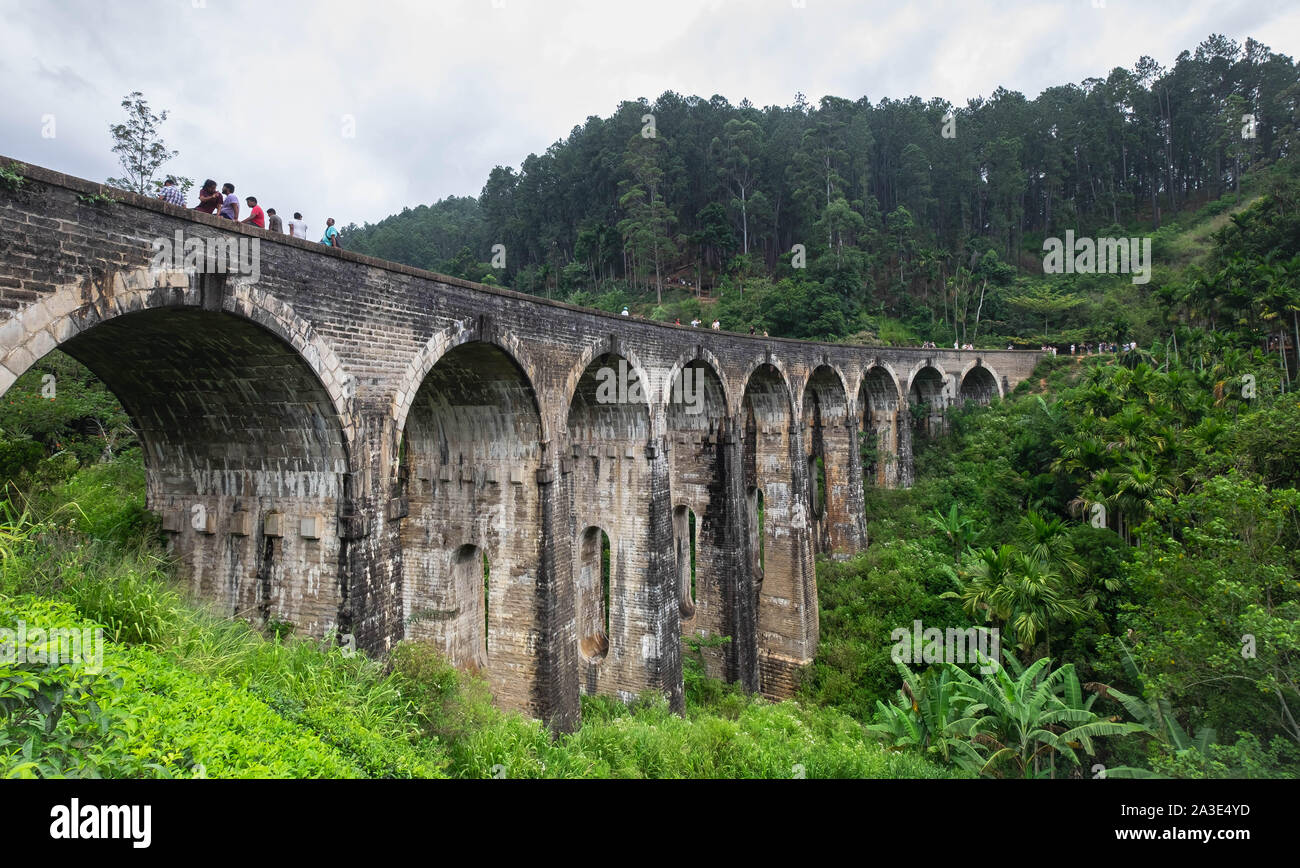 ELLA/ DEMODARA, SRI-LANKA: AUGUST 08/ 2019: The Nine Arches Demodara ...