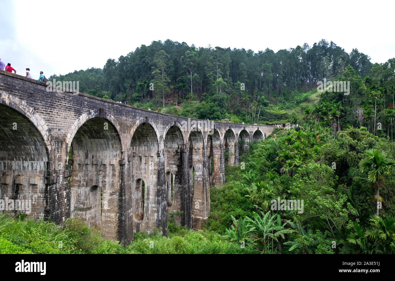 ELLA/ DEMODARA, SRI-LANKA: AUGUST 08/ 2019: The Nine Arches Demodara ...