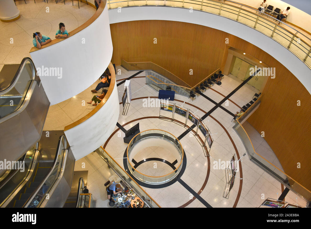 Bangkok, Thailand 08.23.2019: Beautiful and mesmerizing interior of the ...