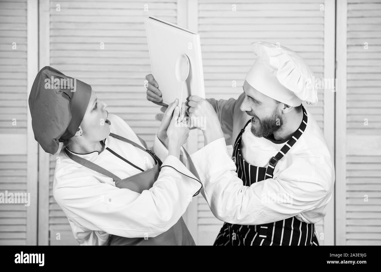 Couple fight for book recipes. Improve cooking skill. Book recipes ...