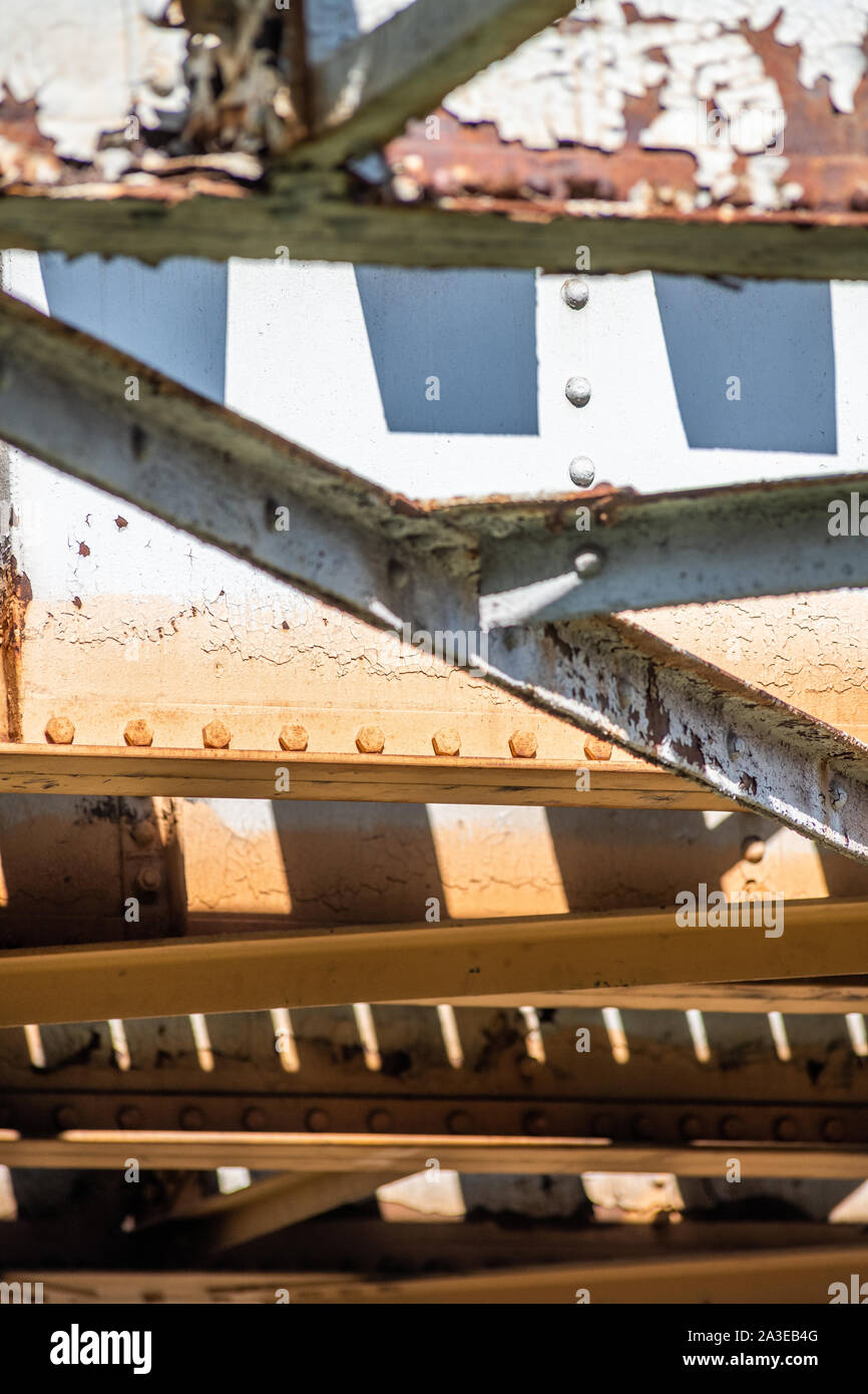 Elevated rail architecture hi-res stock photography and images - Alamy