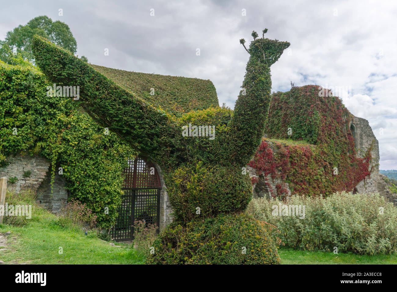 Usk, Usk Castle Stock Photo - Alamy