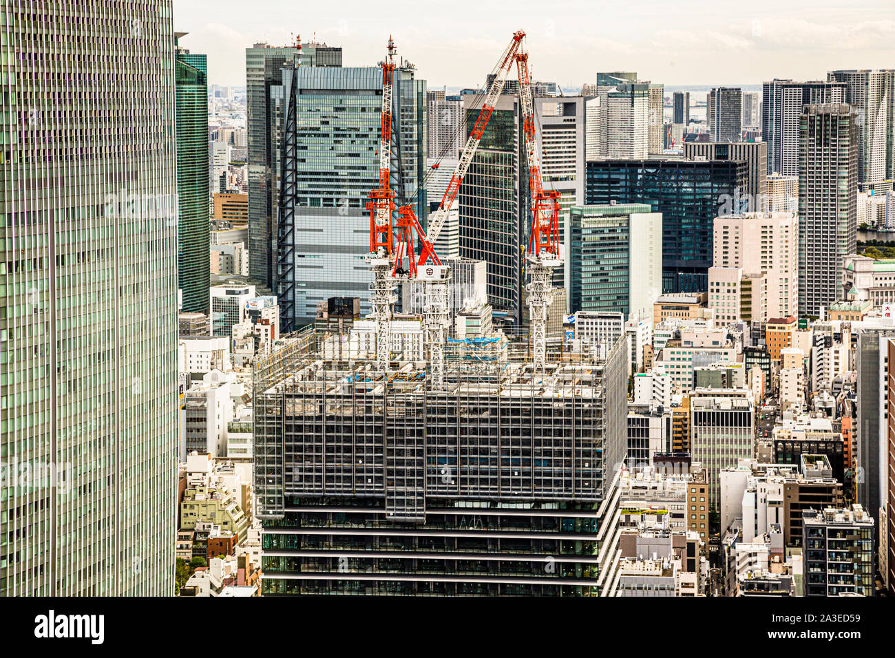 Earthquake Proof Building High Resolution Stock Photography and Images ...