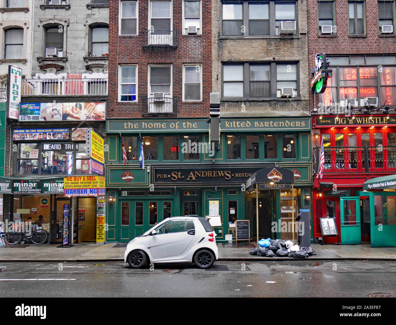 Pub Facade High Resolution Stock Photography and Images - Alamy