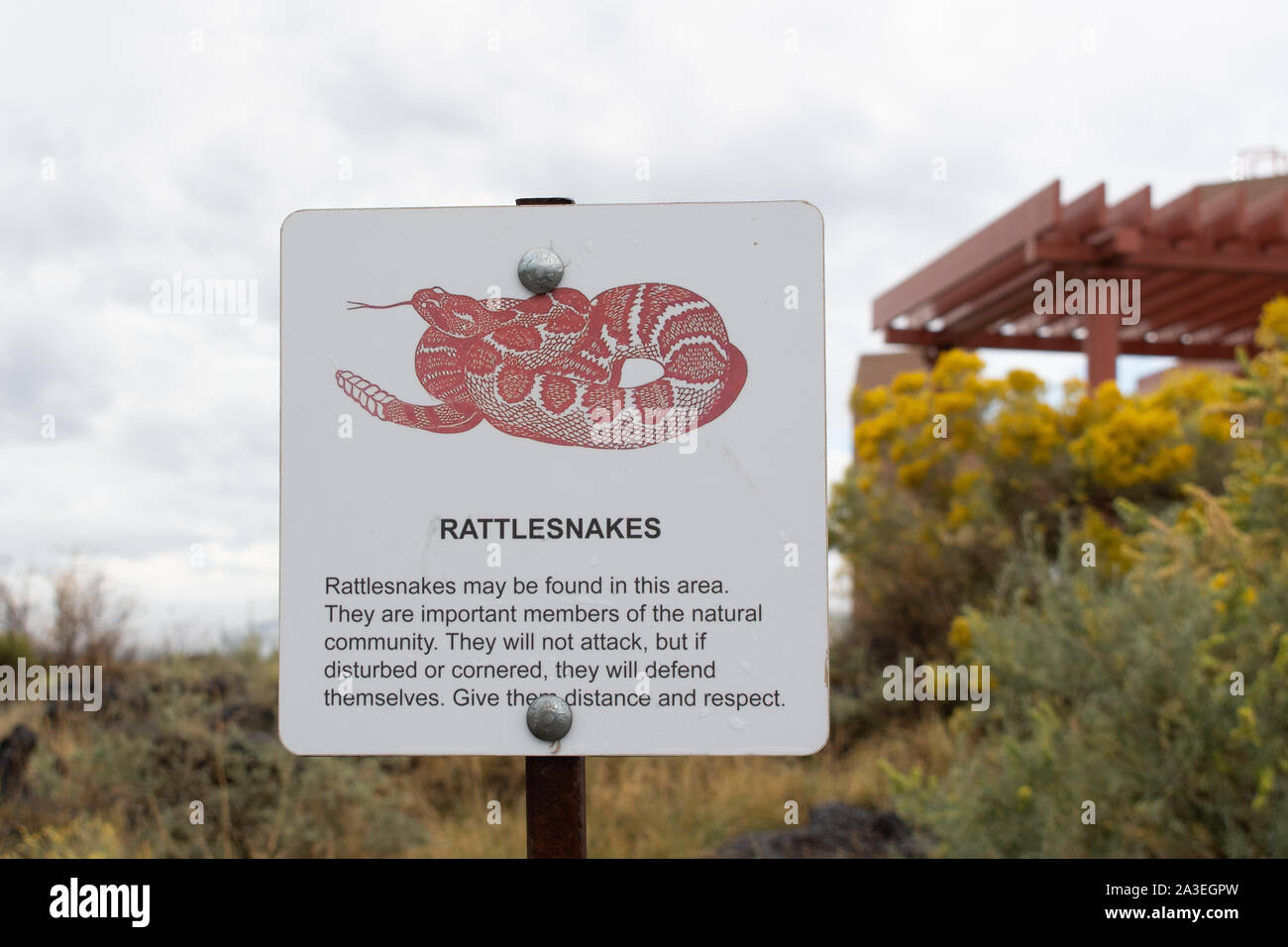 Rattlesnake warning sign on Natonal Monument visitor site Stock Photo ...