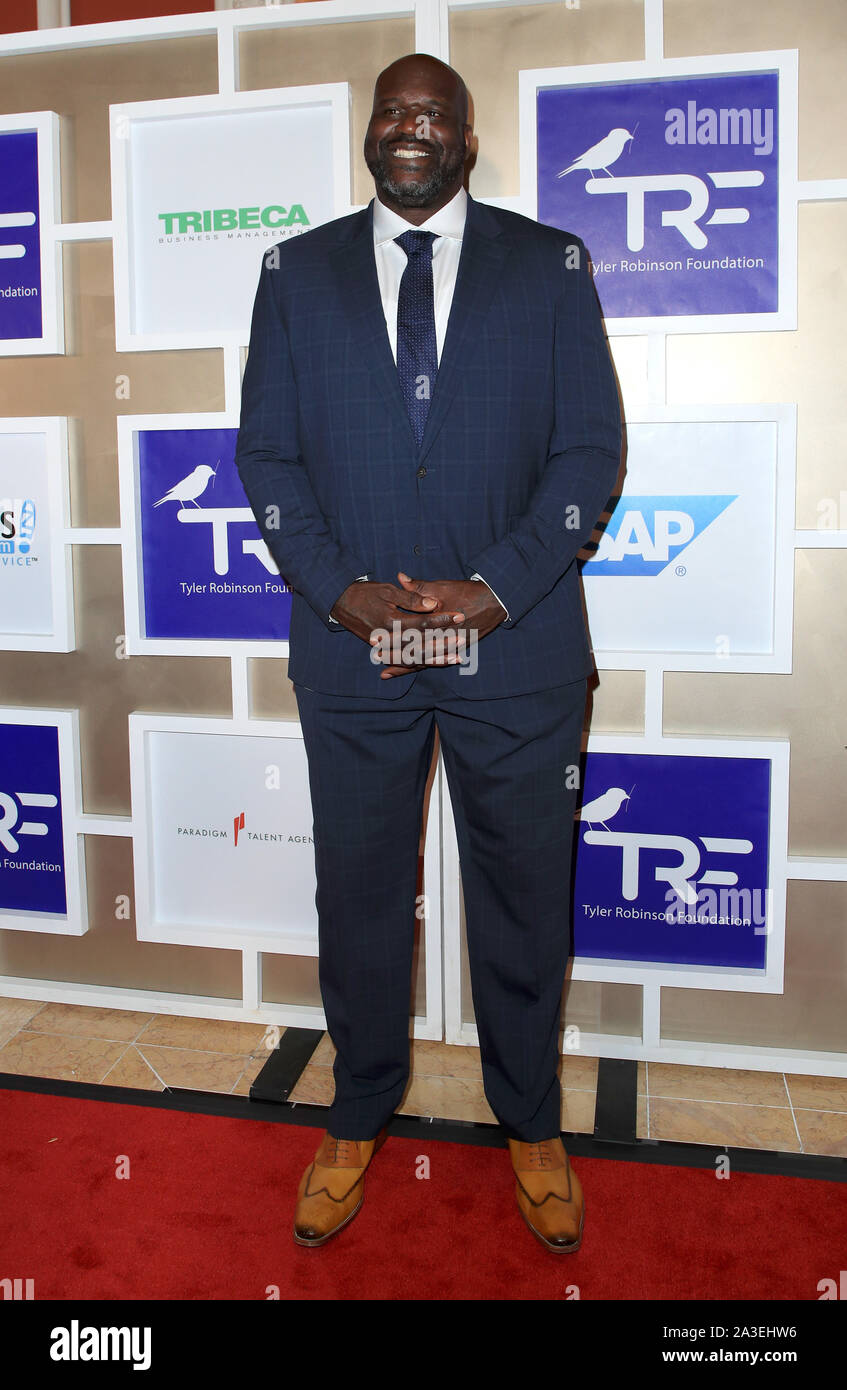 Red Carpet Arrivals For The Tyler Robinson Foundation 6th Annual Rise ...