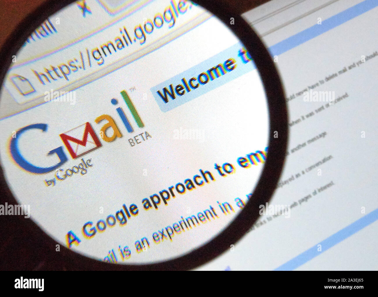 Gmail logo hi-res stock photography and images - Alamy