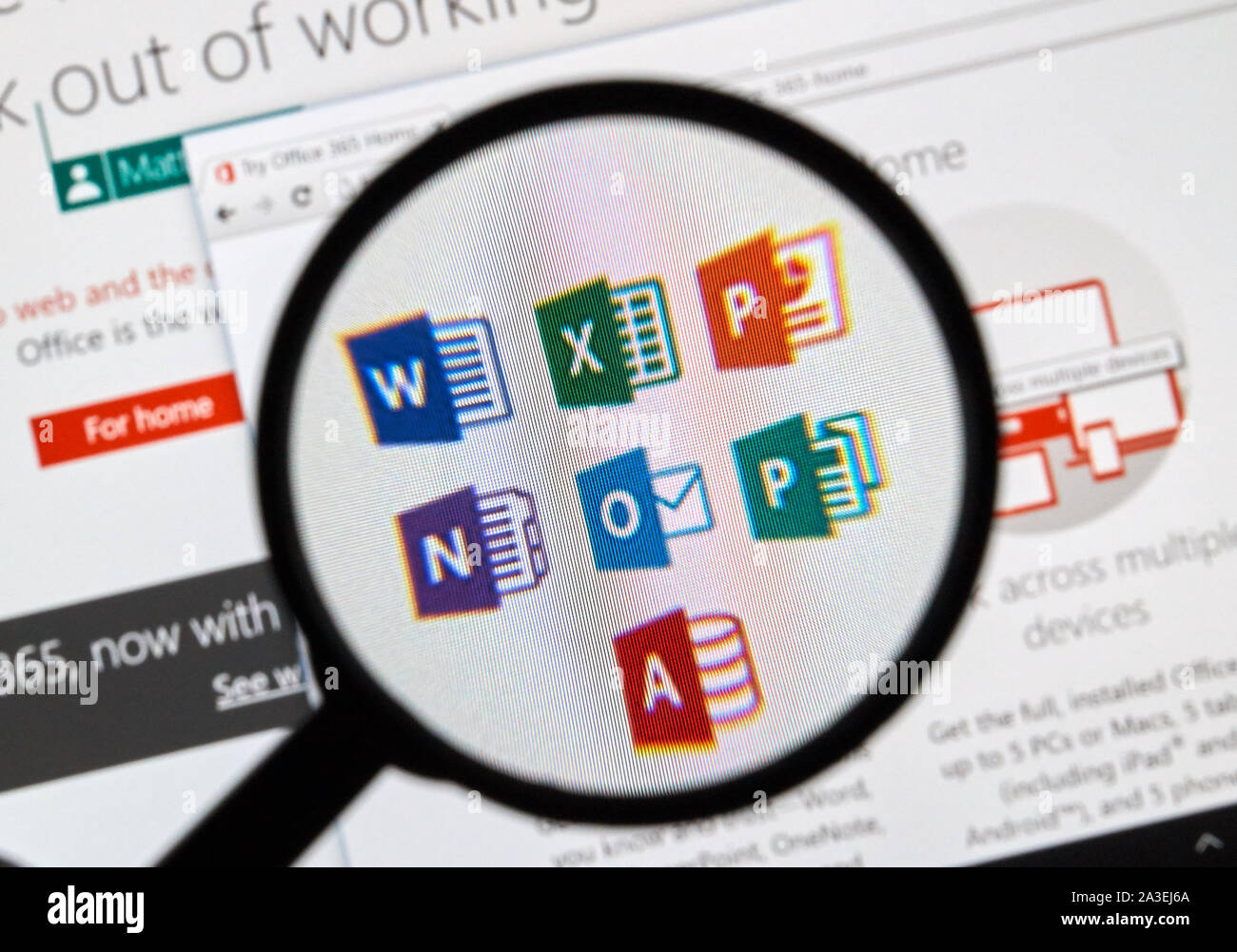 MONTREAL, CANADA - FEBRUARY, 2016 - Microsoft Office 365 on the web ...