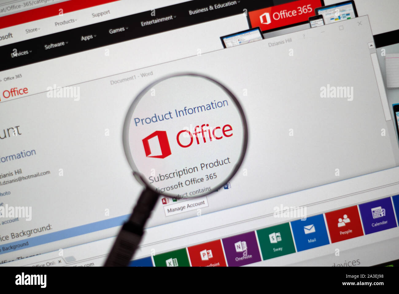 Microsoft office 365 hi-res stock photography and images - Alamy