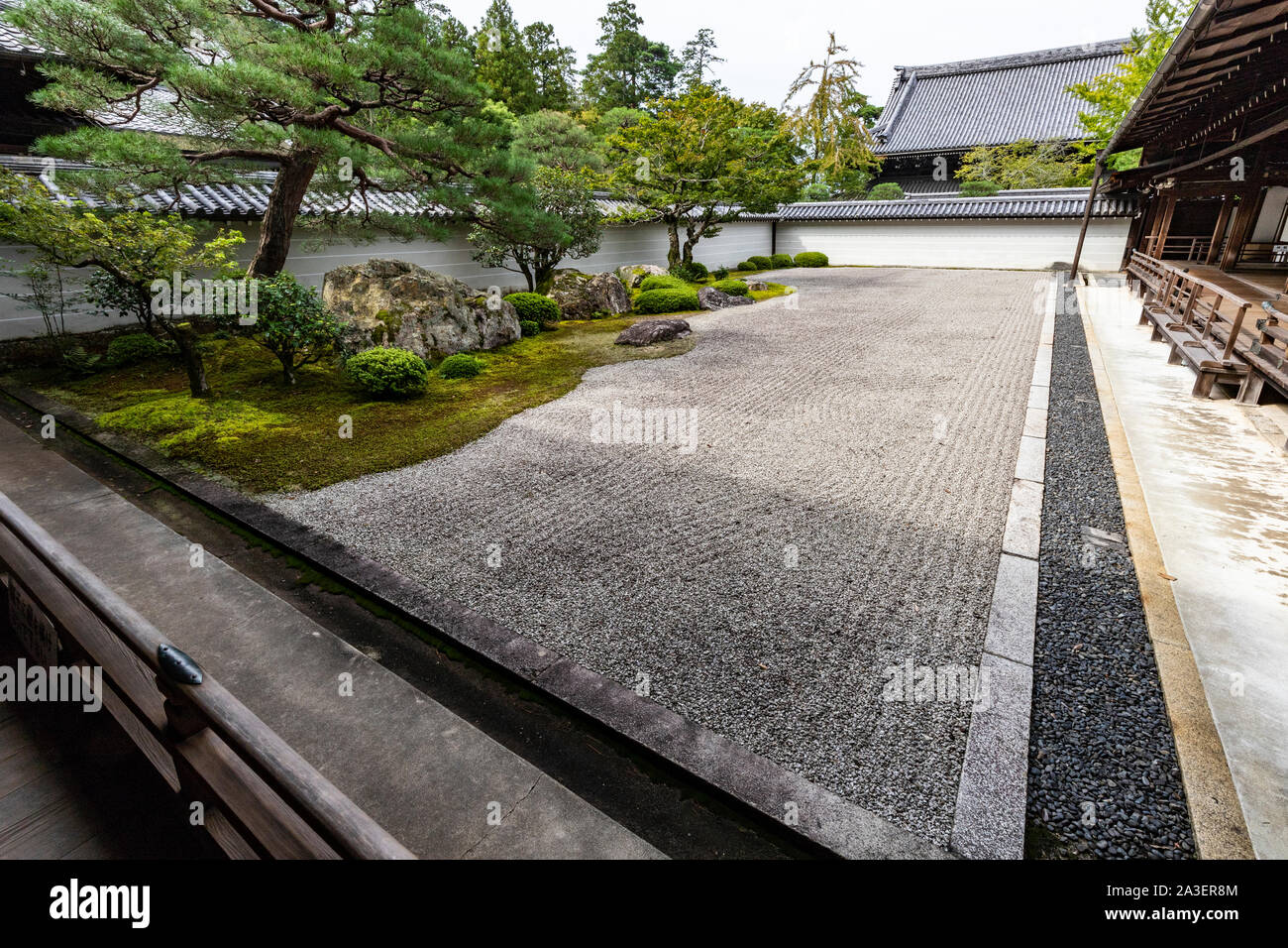 Nanzenji Hojo Garden - Nanzenji Temple is one of the most important Zen ...