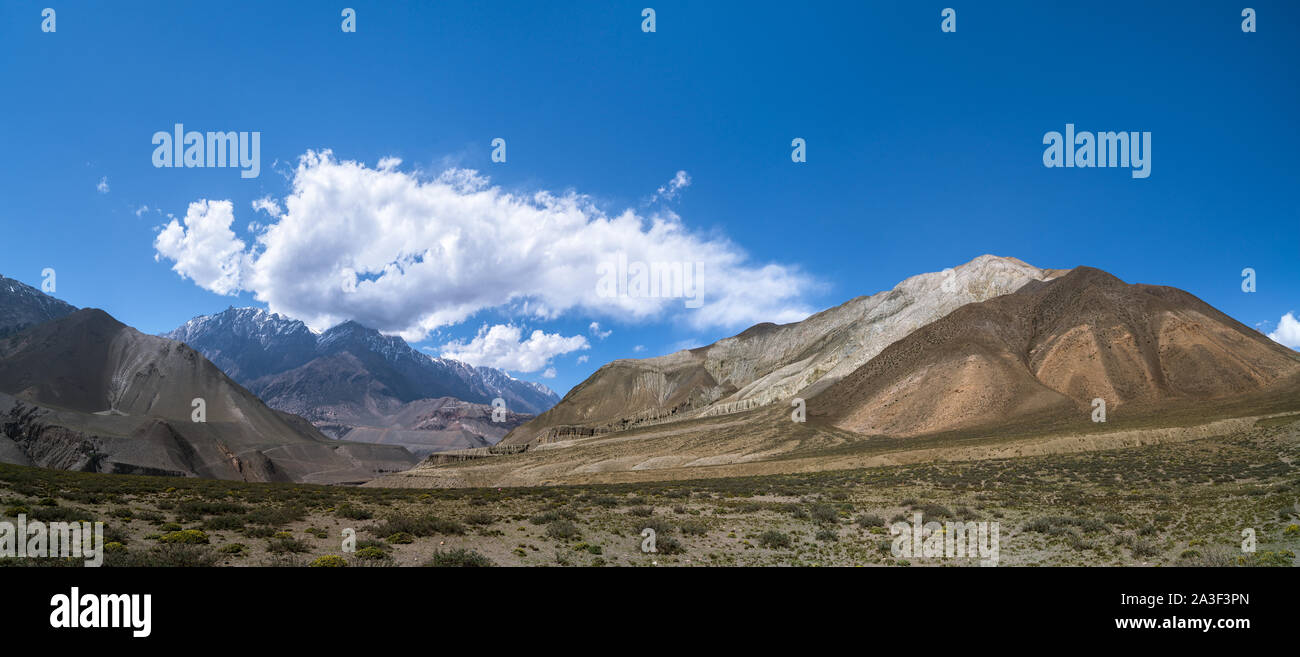 Upper mustang trek hi-res stock photography and images - Alamy