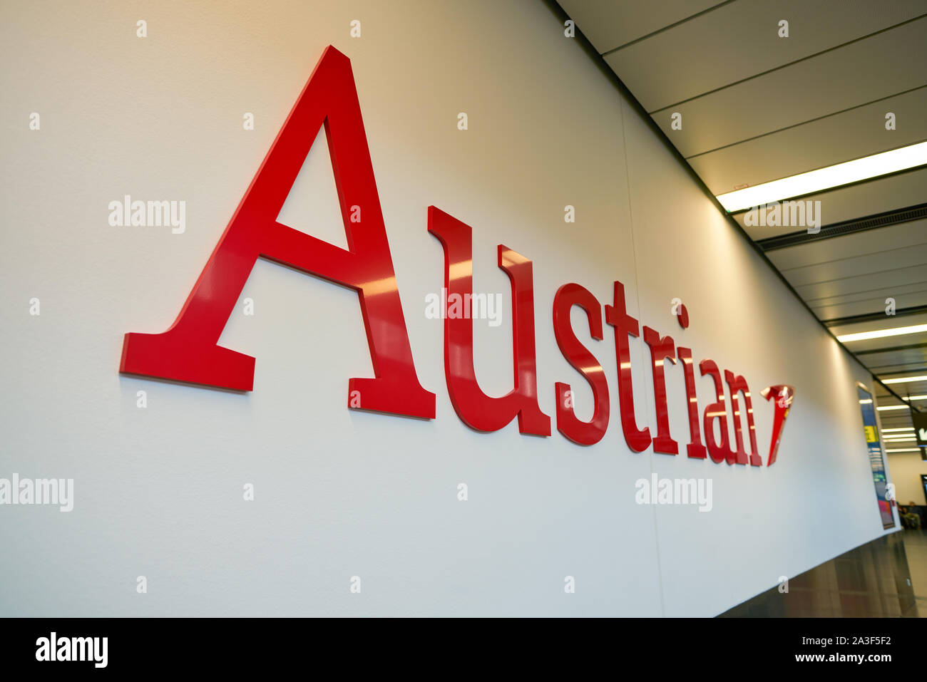 Vienna international airport logo hi-res stock photography and images ...