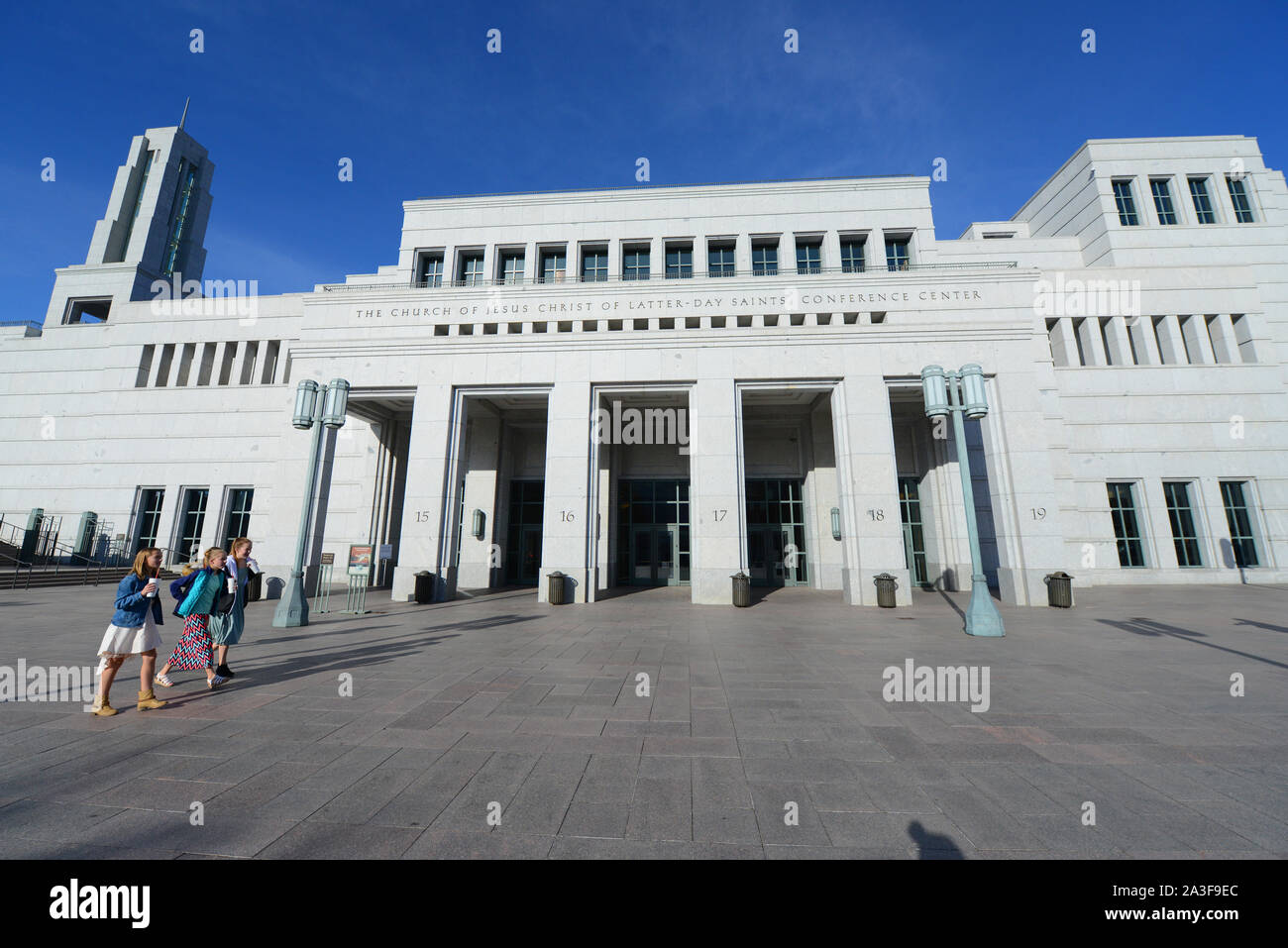 Lds conference center hi-res stock photography and images - Alamy