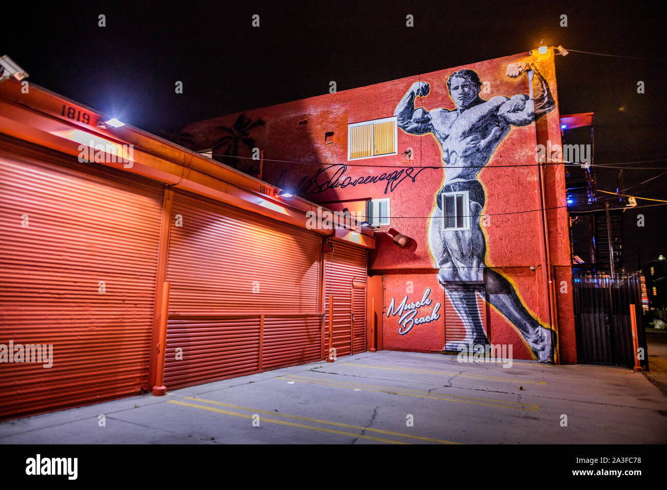 Muscle beach venice beach hi-res stock photography and images - Alamy
