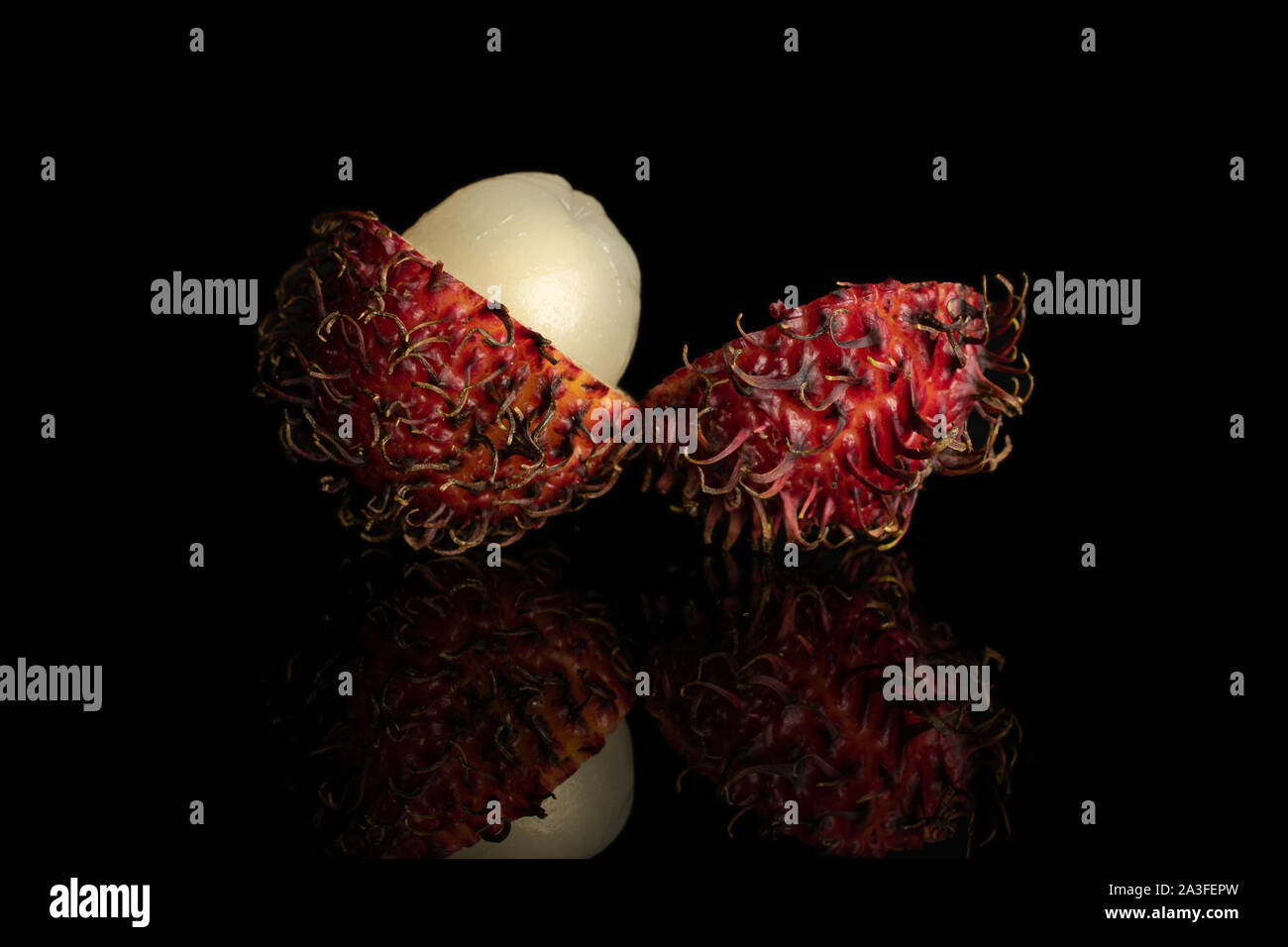 Unpeeled rambutan hi-res stock photography and images - Alamy