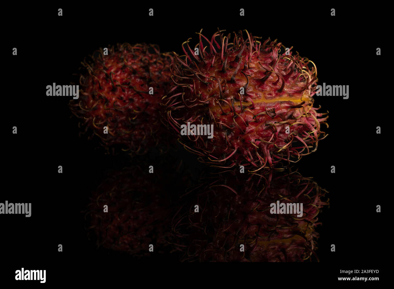 Unpeeled rambutan hi-res stock photography and images - Alamy