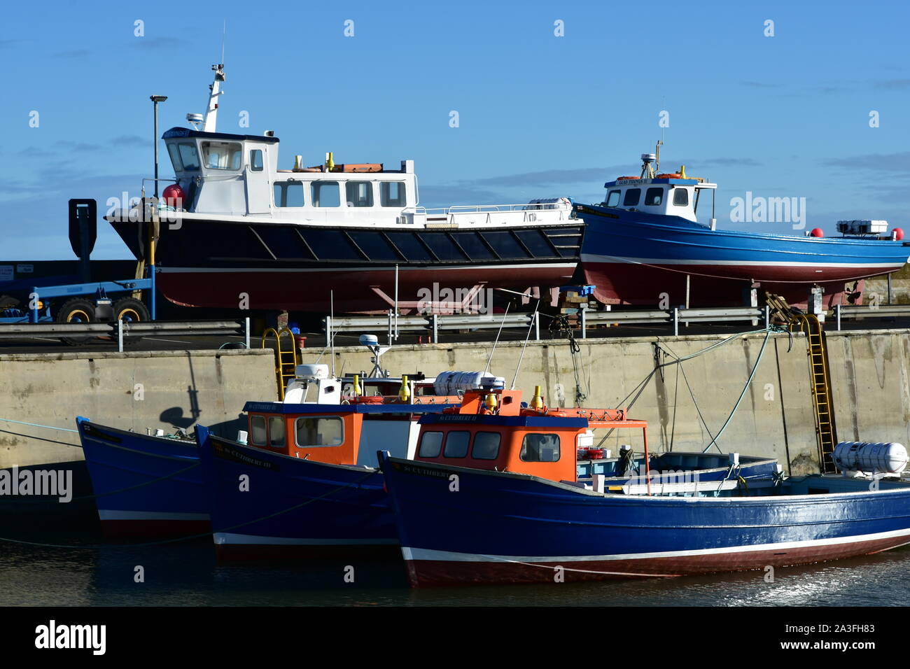Boats on chocks on pier hi-res stock photography and images - Alamy
