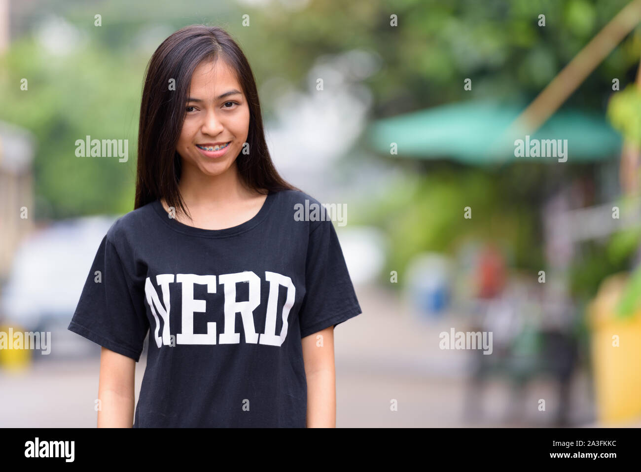Nerd girl hi-res stock photography and images - Alamy