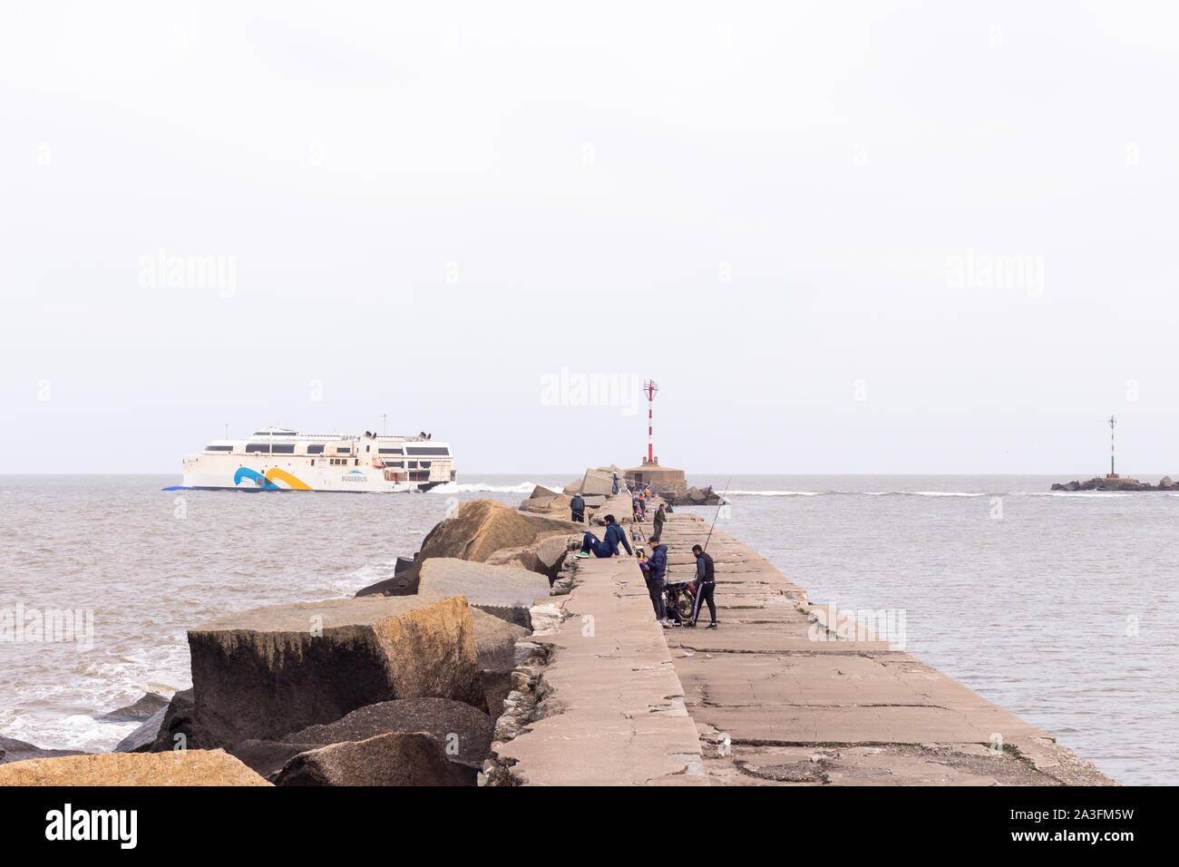 Ferry buquebus hi-res stock photography and images - Alamy