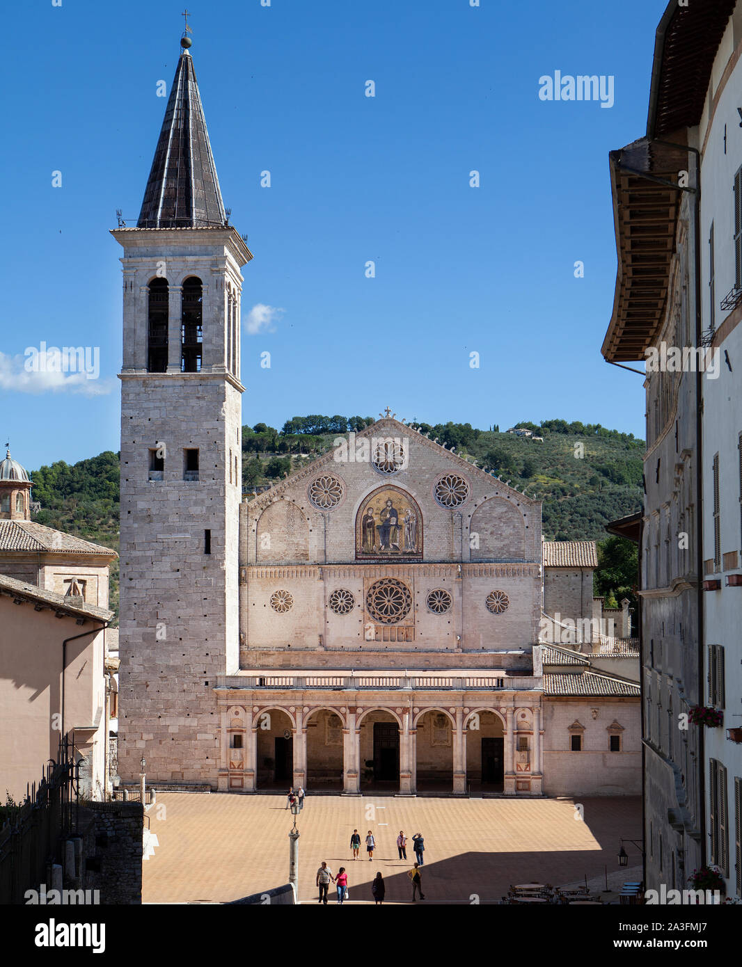 Romanesque portico hi-res stock photography and images - Alamy