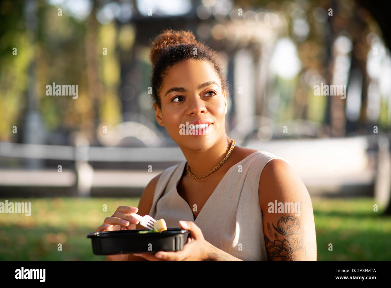 Lunch takeaway hi-res stock photography and images - Alamy
