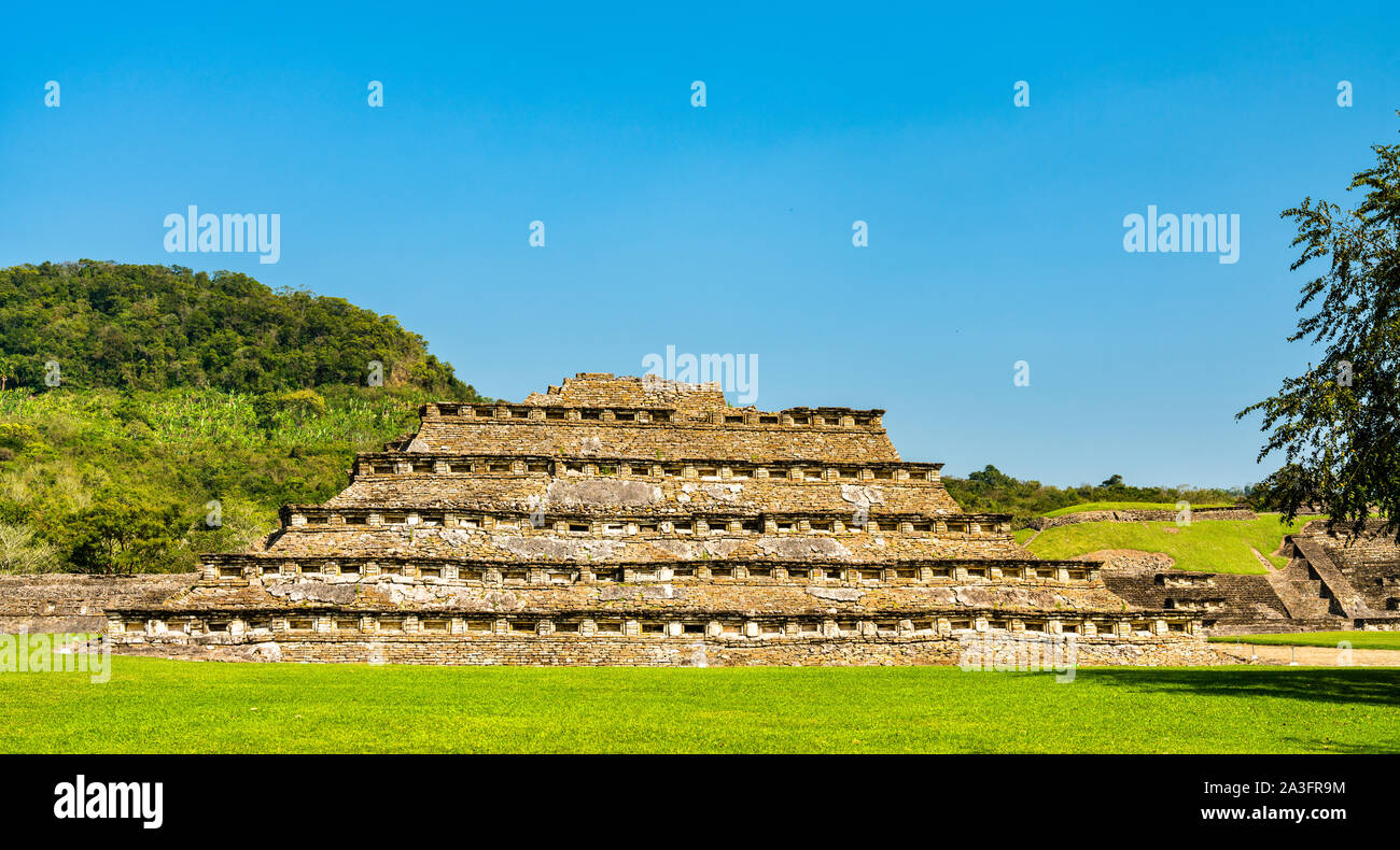 Pyramid at El Tajin, a pre-Columbian archeological site in Mexico Stock ...