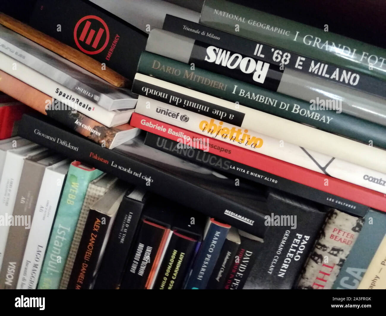 Books about photography hi-res stock photography and images - Alamy