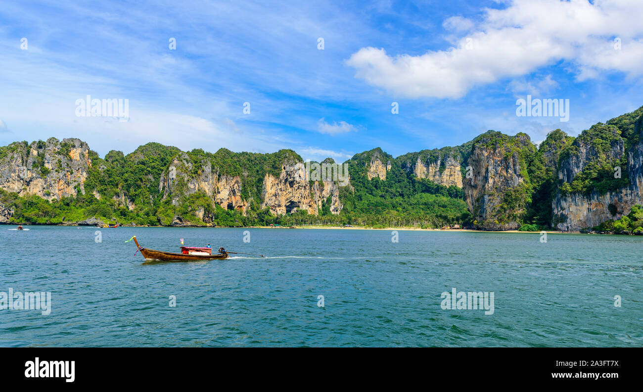 Tonsai bay hi-res stock photography and images - Alamy