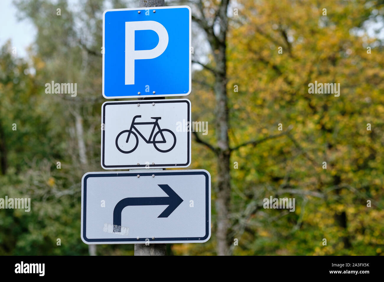 Traffic sign bicycles germany hi-res stock photography and images - Alamy