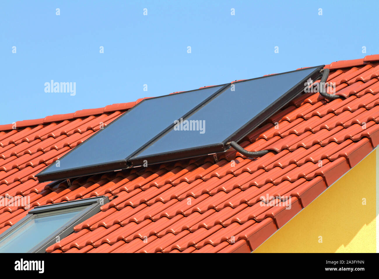 Solar panel tiles hi-res stock photography and images - Alamy