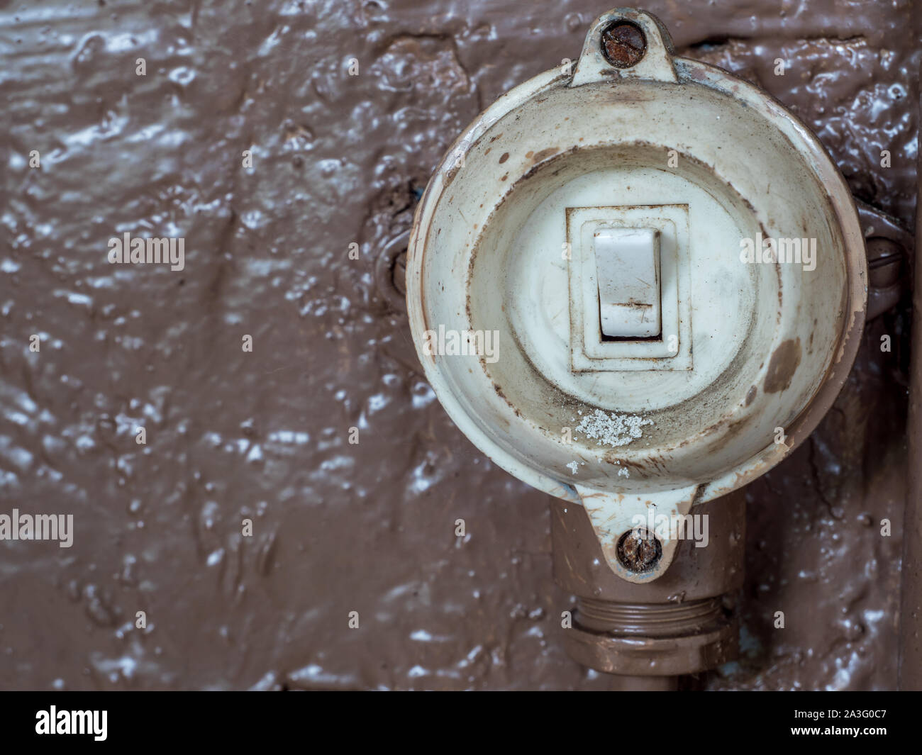 Vintage light switch in the apartment Stock Photo - Alamy