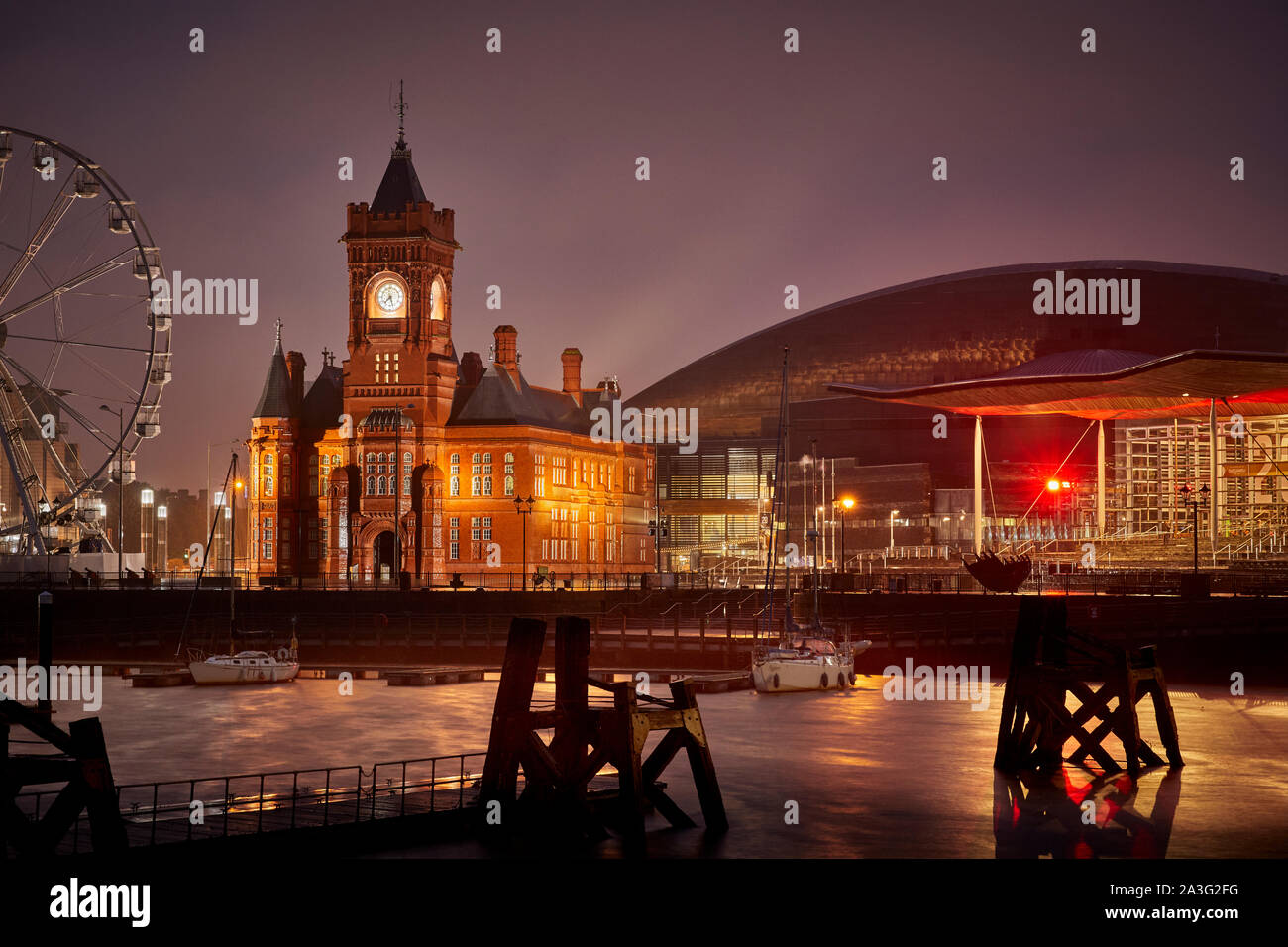 Landmark Pierhead Building Grade I listed building of the National ...