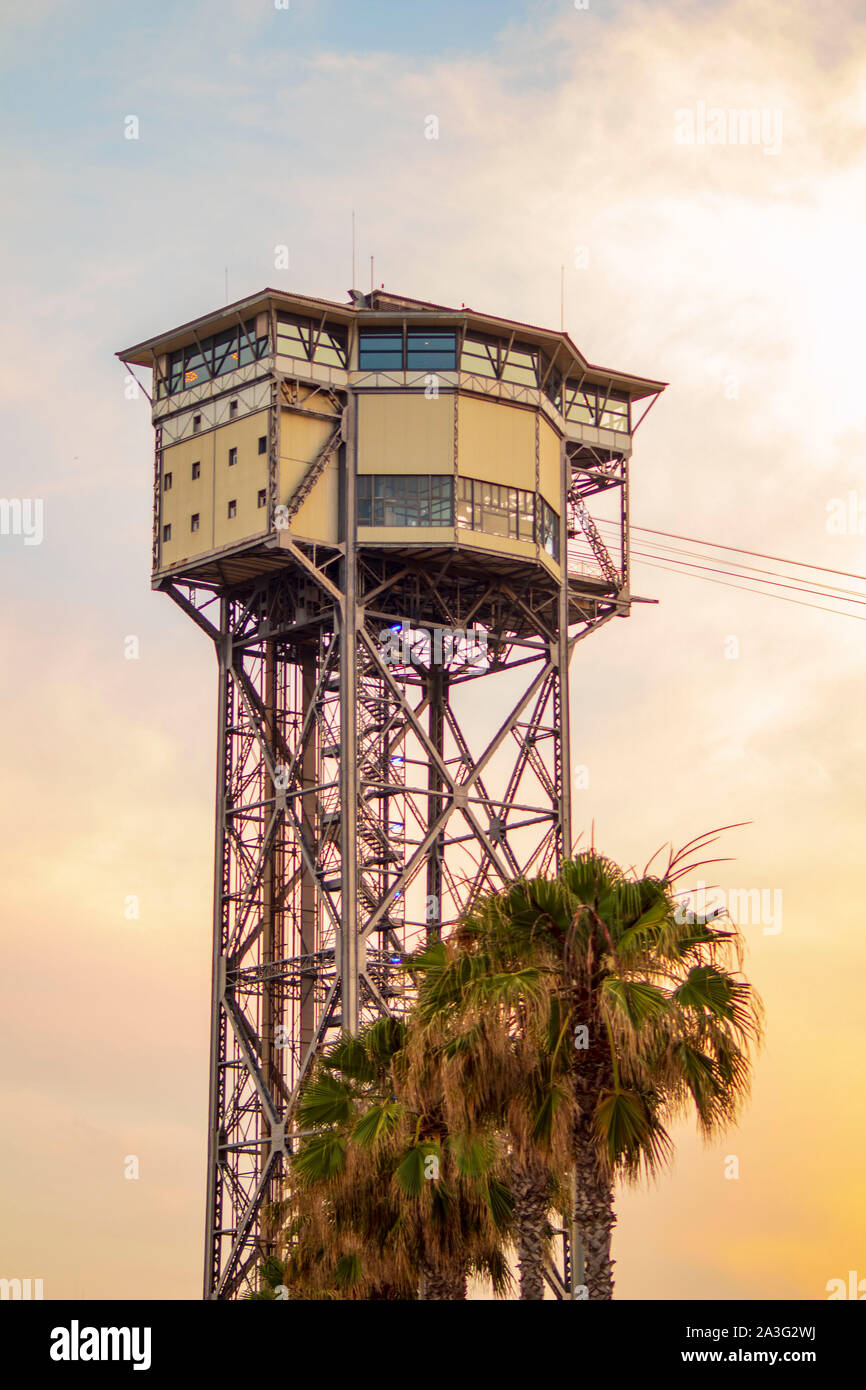 Exterior arquitecture hi-res stock photography and images - Alamy