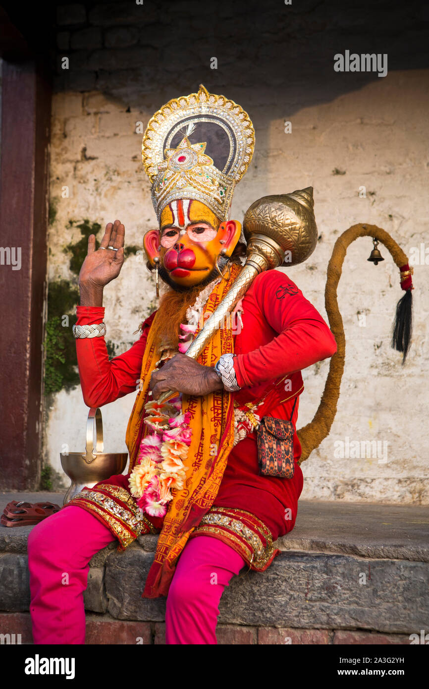 Costume man hindu god hi-res stock photography and images - Alamy