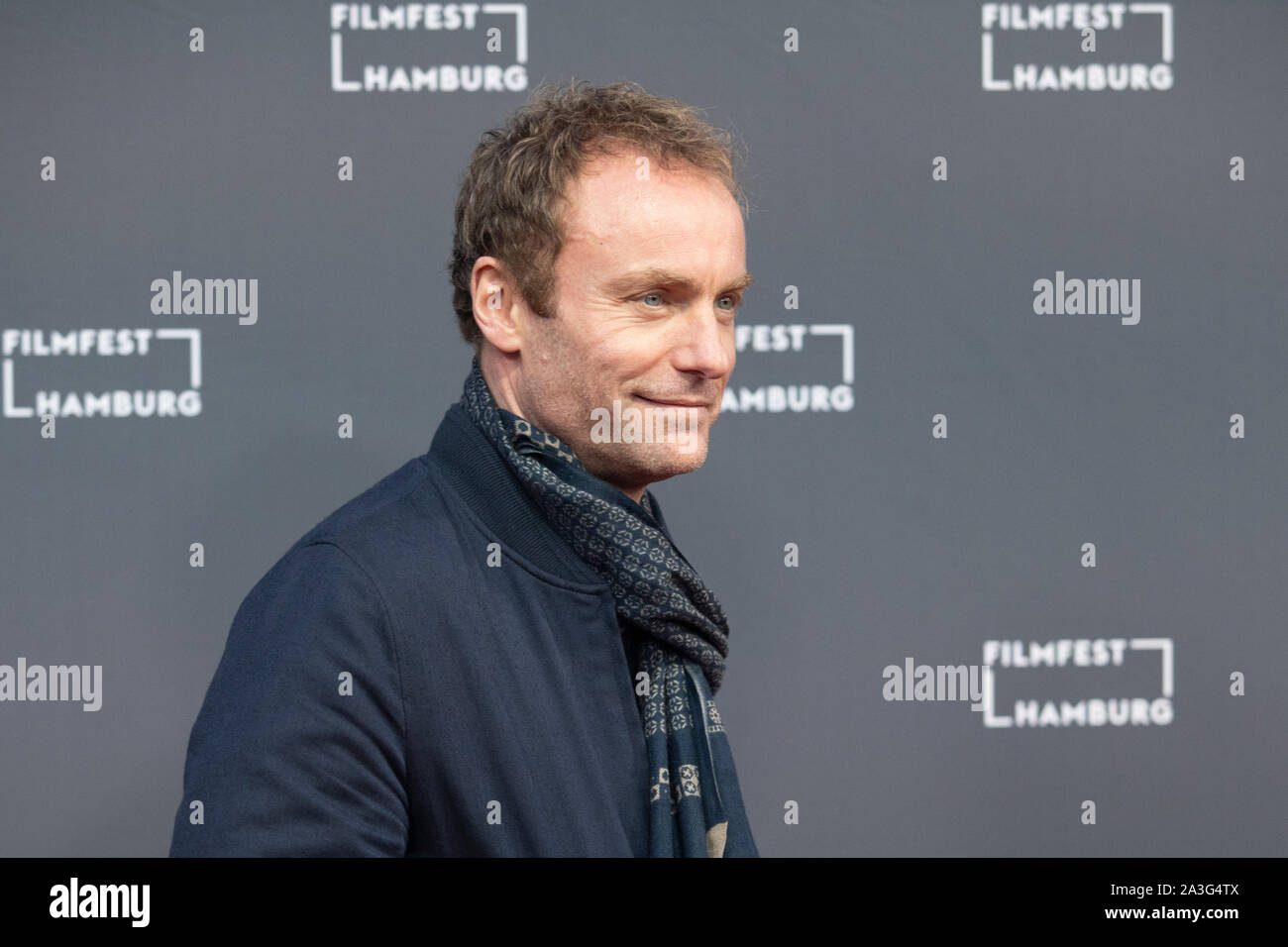 Actor Mark WASCHKE (GER), portrait, portrait portraits, friendly, half ...