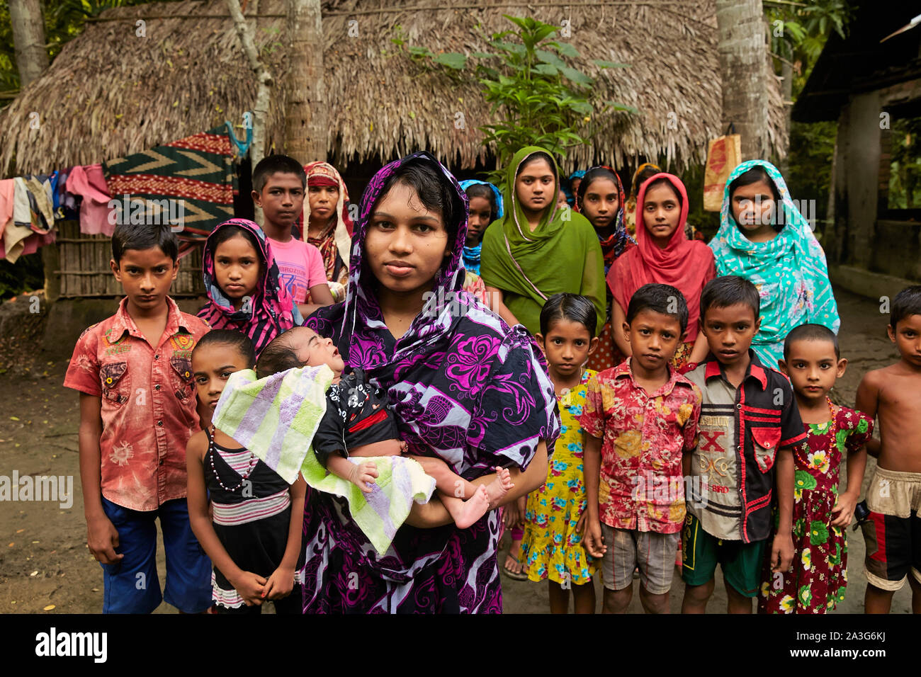 Bangladesh muslim family hi-res stock photography and images - Alamy