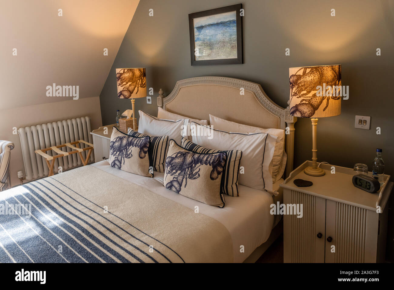 The Ferry Inn Uig Isle of Skye Stock Photo - Alamy