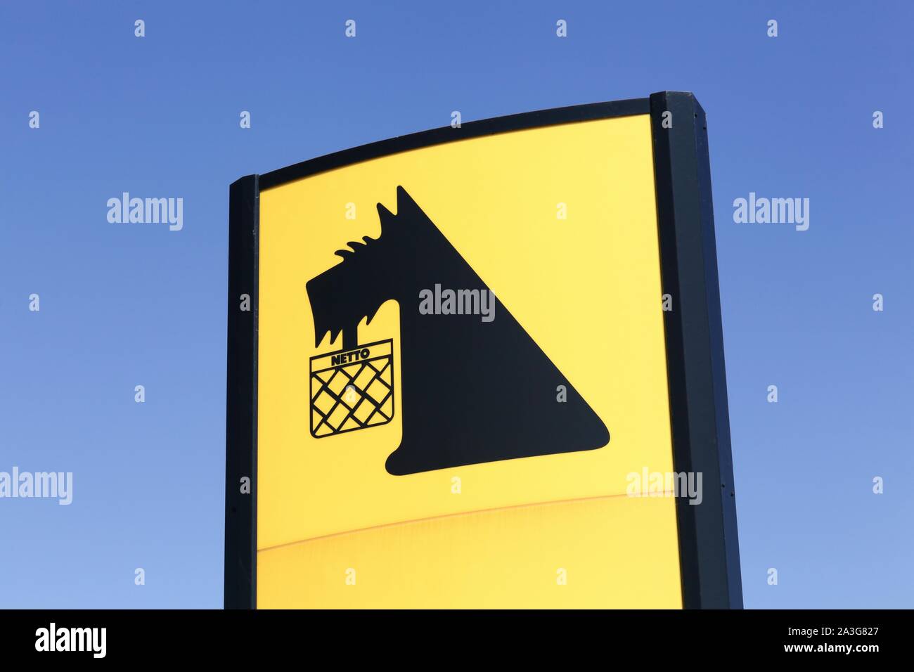 Malling symbol hi-res stock photography and images - Alamy