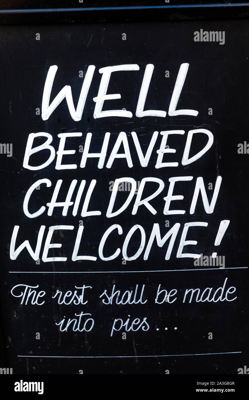 Well behaved children hi-res stock photography and images - Alamy