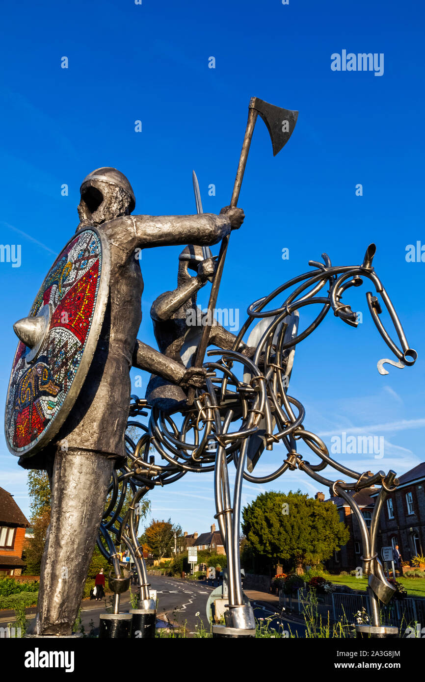 Statue of battle of hastings hi-res stock photography and images - Alamy