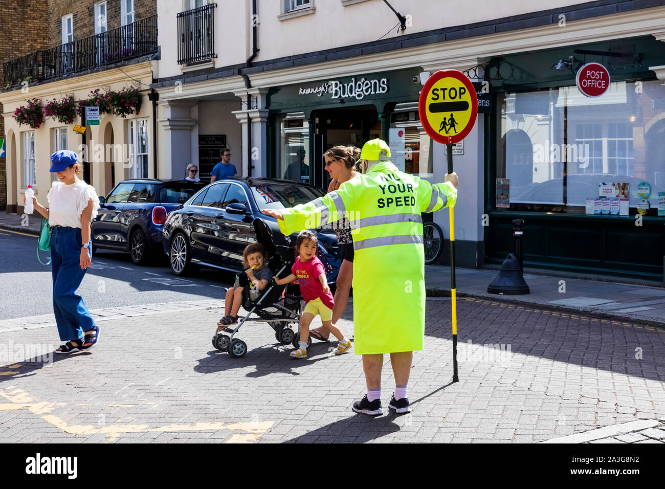 Lollipop crossing sign hi-res stock photography and images - Alamy