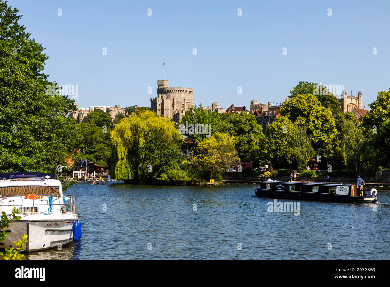 Windsor river narrowboat hi-res stock photography and images - Alamy