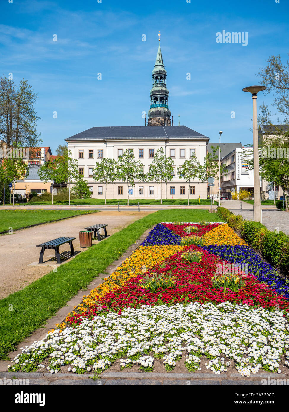 Cathedral and houses at the main market in zwickau hi-res stock ...