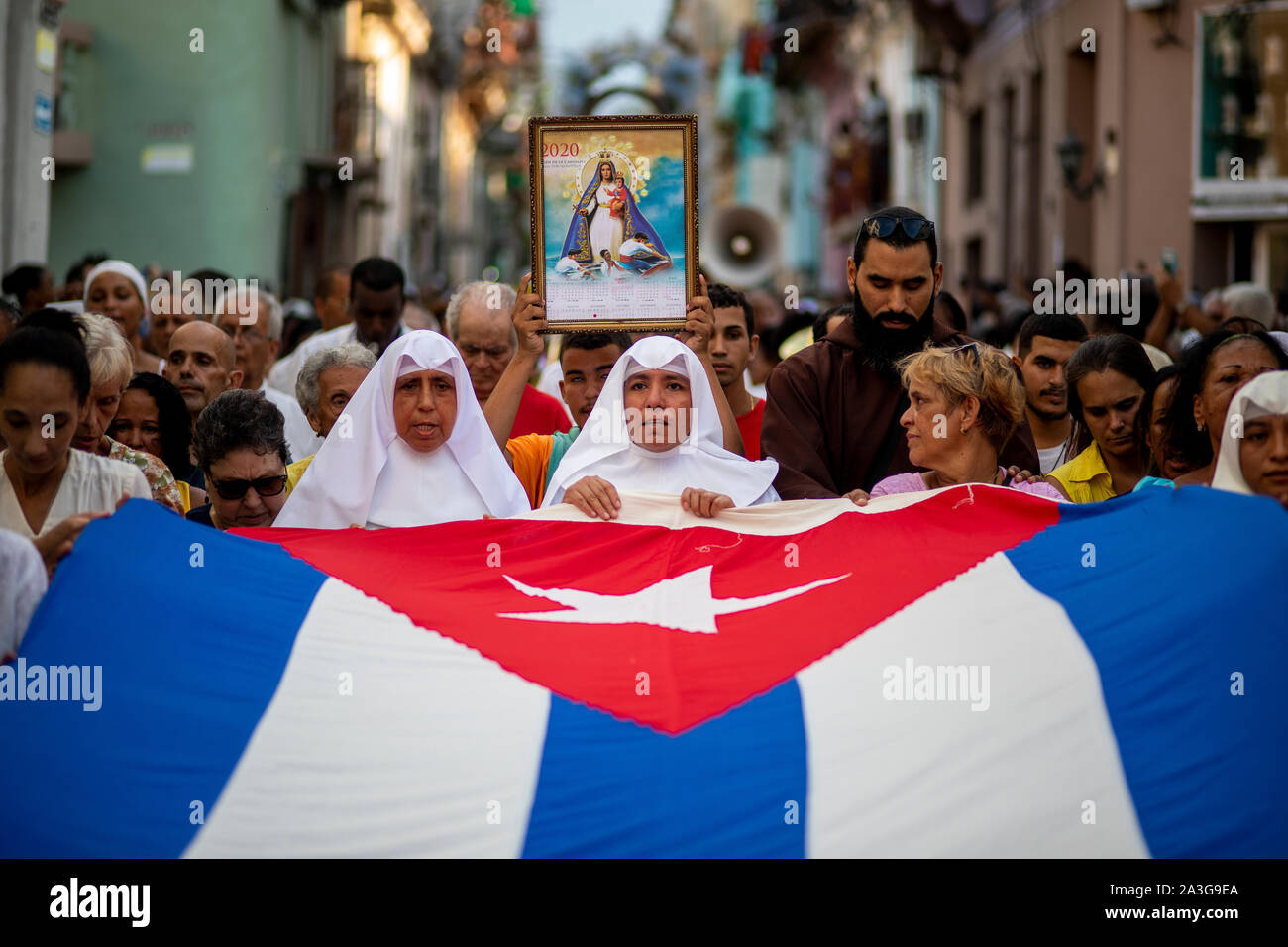 Virgen de la caridad cuba hi-res stock photography and images - Alamy
