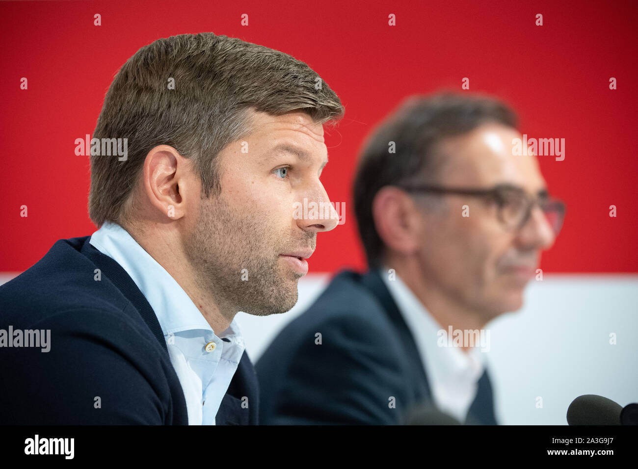 Stuttgart, Germany. 08th Oct, 2019. Thomas Hitzlsperger (l), new CEO of ...