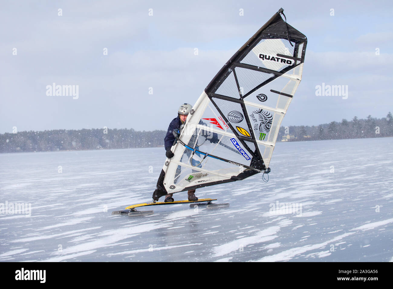 Windsurfer on ice hi-res stock photography and images - Alamy