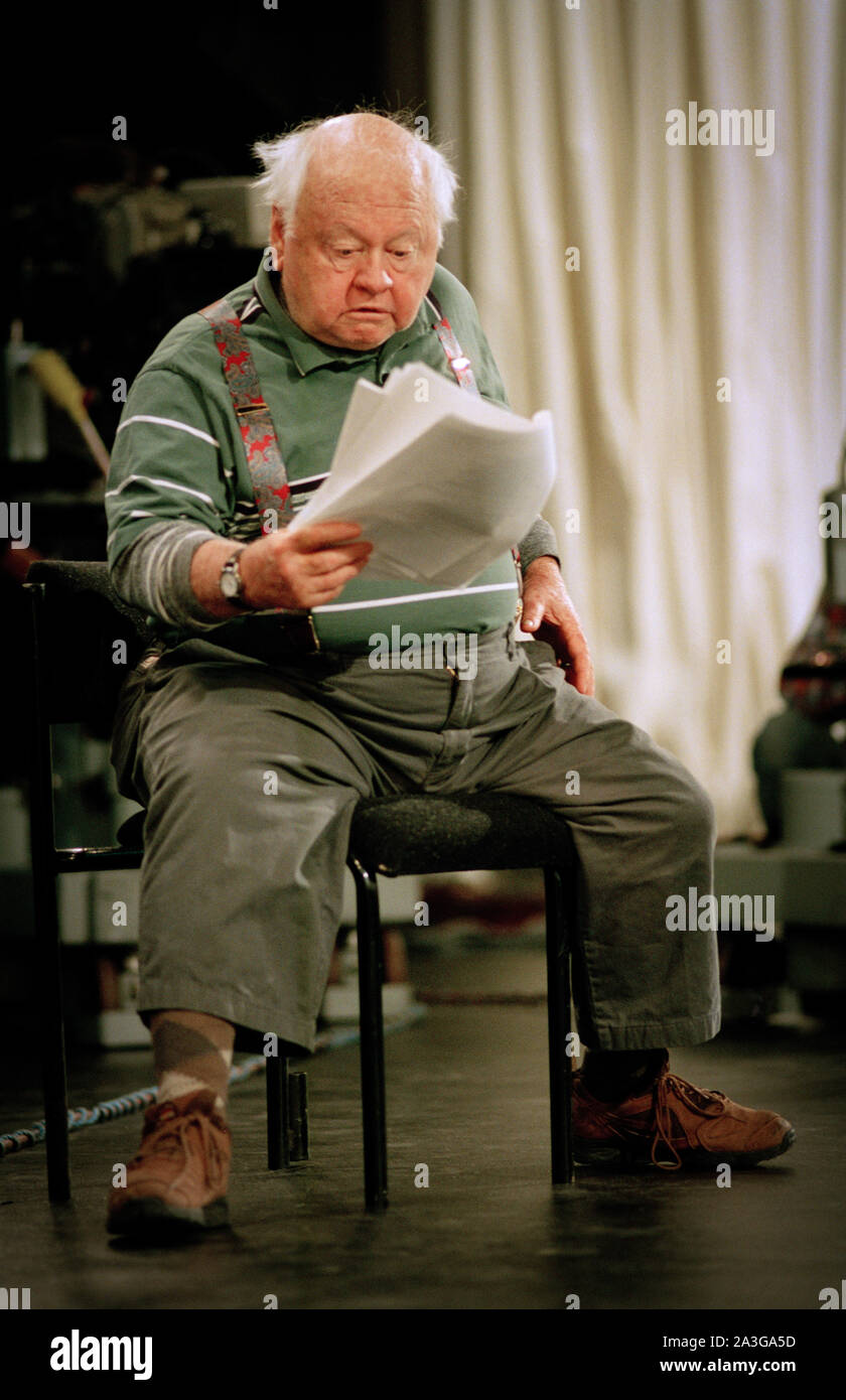 American actor mickey rooney hi-res stock photography and images - Alamy