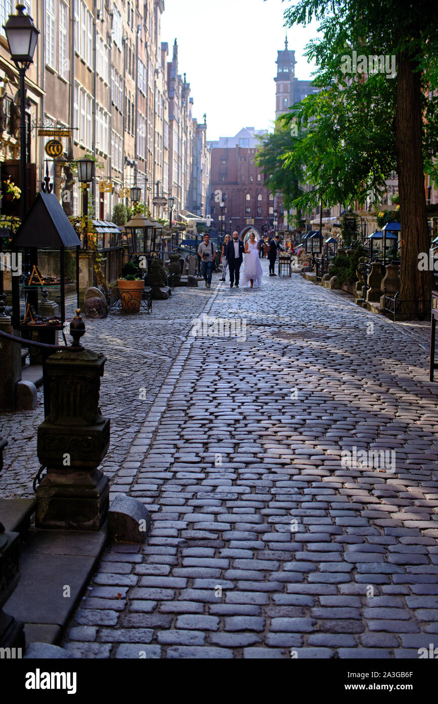Facade sculptures in Mariaka street - Impressions from Gdańsk (Danzig ...