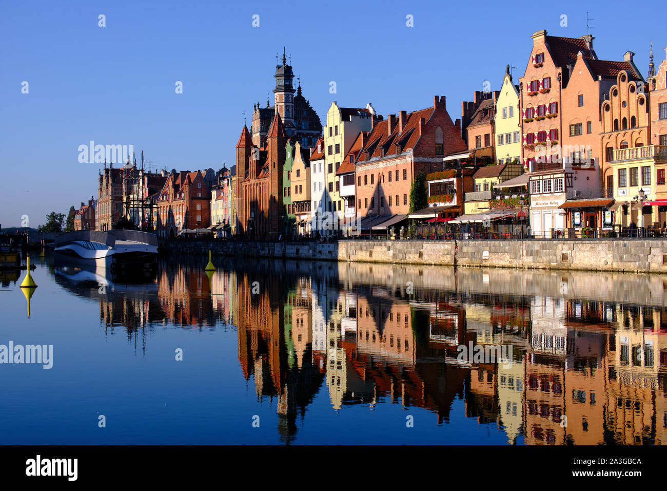 Port of danzig hi-res stock photography and images - Alamy